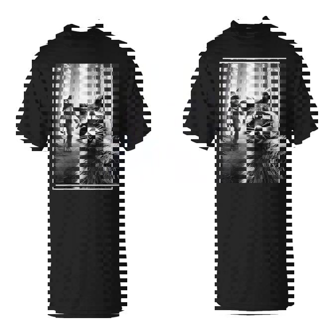 Raccoon Ufo Selfie Ufo Scared Racoon Alien Weird Meme T-Shirt | Mazezy